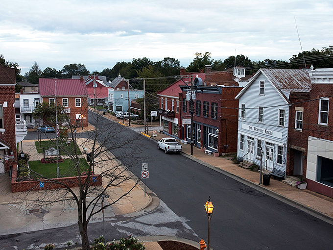 The historic streets of Ste. Genevieve offer a living timeline where each building tells a story of American frontier life.