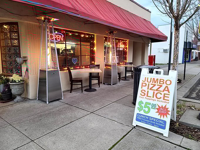 String lights, sidewalk seating, and jumbo slices. Beneventi's modest storefront is the Clark Kent of pizza establishments.