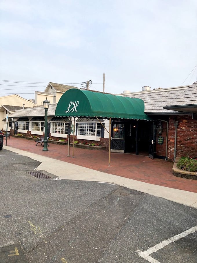 Green awning, classic "LH" branding&mdash;understated elegance that says "we let our seafood do the talking around here."
