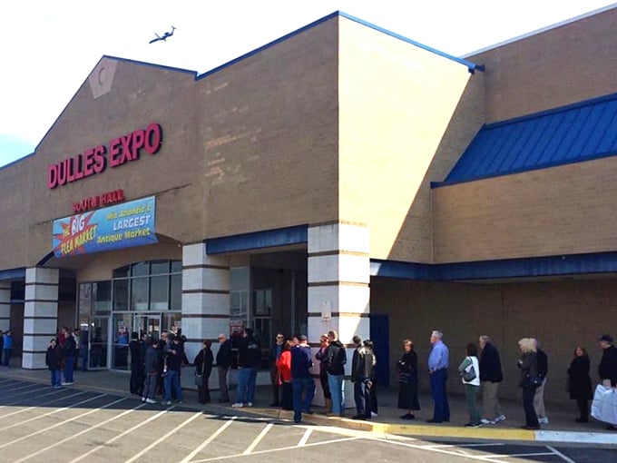 The Big Flea's impressive entrance &ndash; where the line forms early and the anticipation builds like opening night at Hamilton.