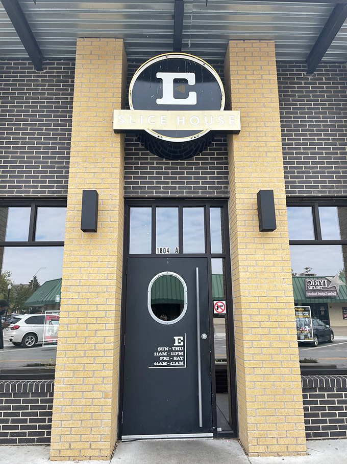 Part punk rock concert, part pizzeria &ndash; Empire Slice House is the rebel yell your taste buds have been waiting for.