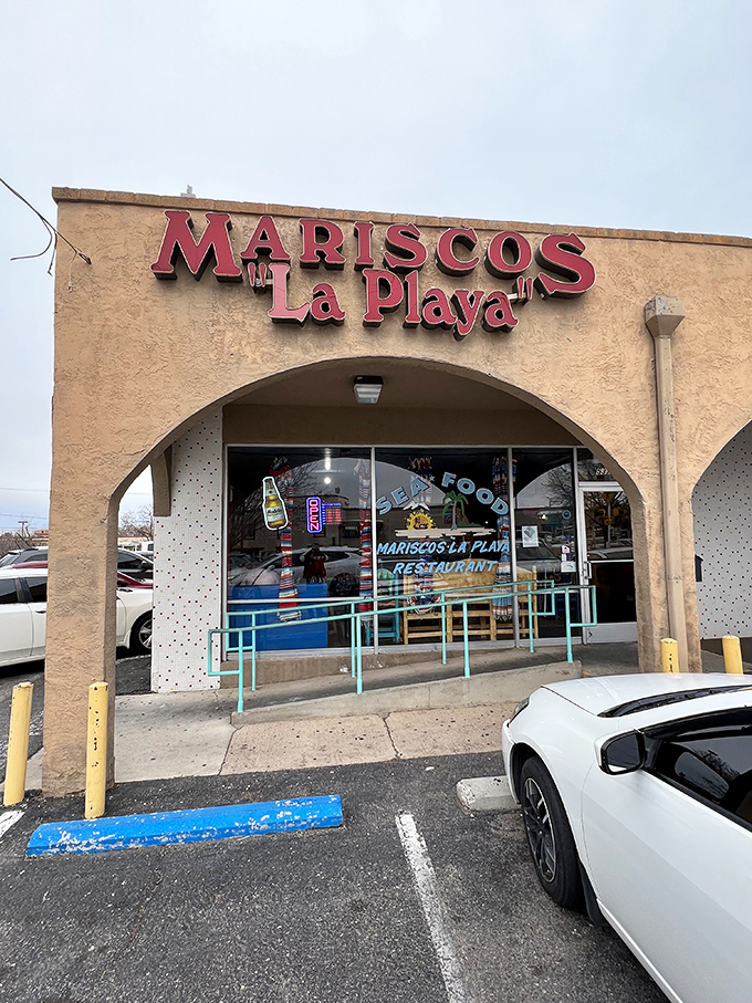 No ocean in sight, but this Santa Fe gem delivers coastal flavors that'll have you checking Google Maps in disbelief.