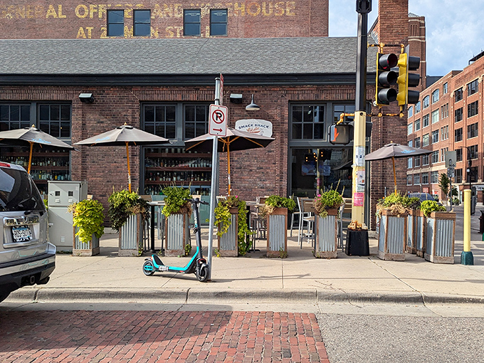 Smack Shack's historic brick building houses seafood treasures that would make Neptune himself swim upstream to Minneapolis for a taste.