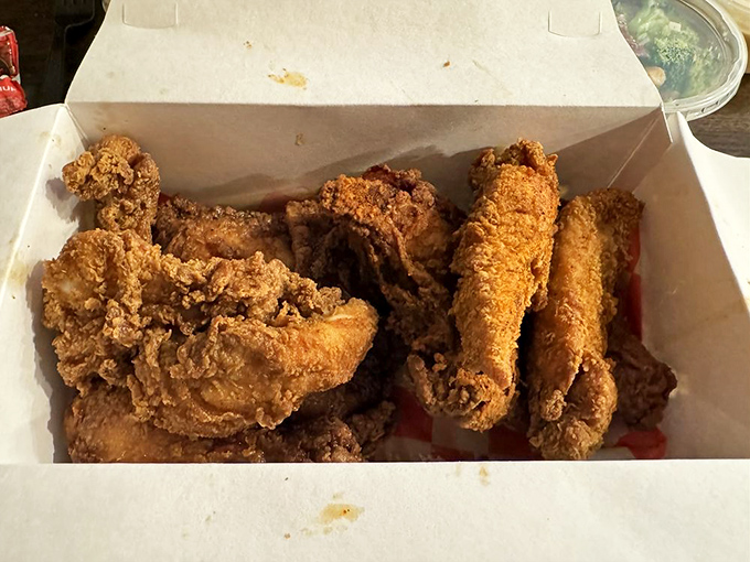 Golden-brown perfection to go – because sometimes the best dining room is wherever you happen to be near Lake Powell.