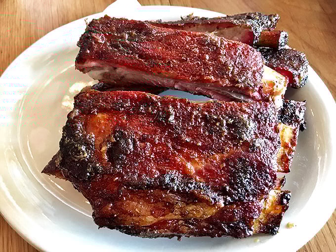 These ribs don't just fall off the bone&mdash;they practically leap into your mouth with a perfect bark that's worth the drive.