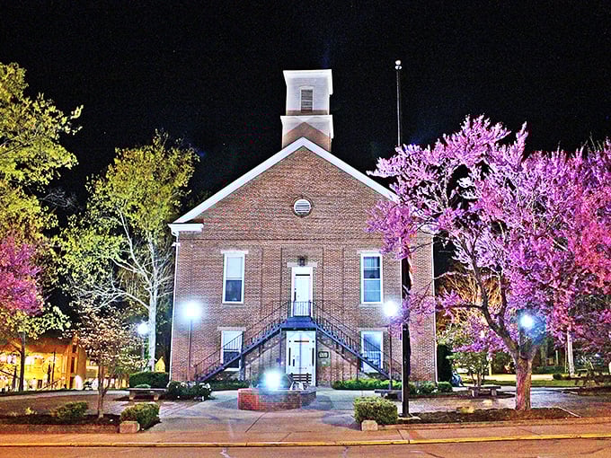 When night falls, the Brown County Circuit Court transforms from halls of justice to a magical backdrop worthy of a Hallmark movie.