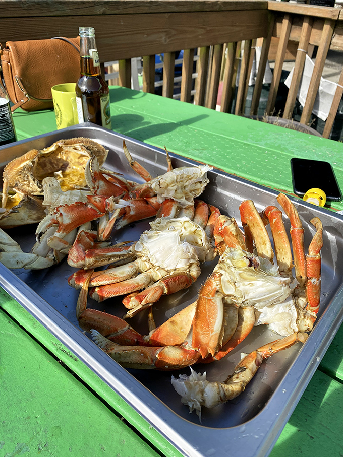 Dungeness crab anatomy 101: The metal tray is your classroom, those crackers are your textbooks, and butter is definitely your best friend.