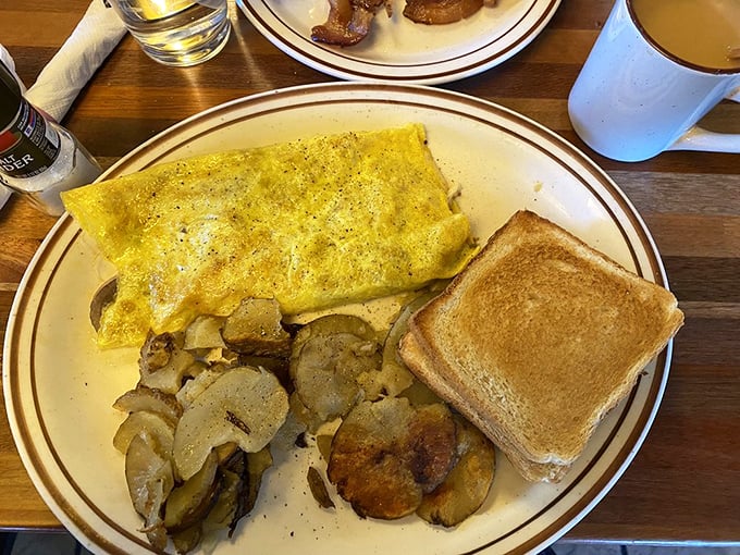 This garden omelet doesn't just incorporate vegetables&mdash;it celebrates them. Paired with home fries and toast, it's the breakfast equivalent of hitting the trifecta.