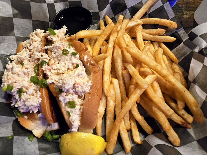 This lobster roll doesn't just bend the rules of landlocked dining&mdash;it tosses the rulebook out entirely. Maine, you've got competition in the most unexpected place.