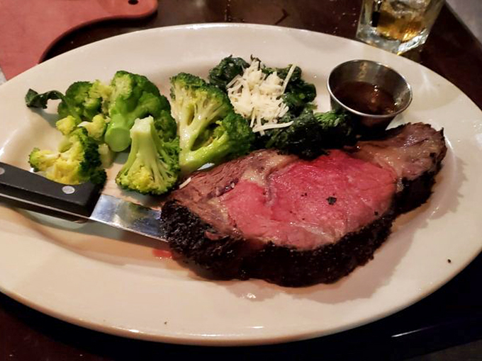 Sometimes perfection is simple: medium-rare prime rib alongside fresh broccoli. This plate is the steakhouse equivalent of Sinatra singing&mdash;classic, unfussy, and absolutely timeless.