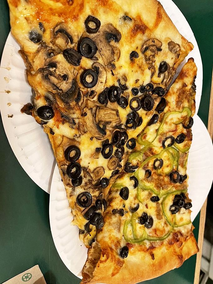 This mushroom masterpiece proves that sometimes the best things in life are simple: perfect crust, quality toppings, and zero culinary gimmicks.