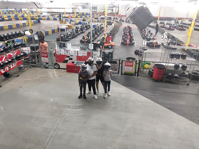 A bird's-eye view of racing paradise. From up here, you can almost map out your victory strategy before descending into glorious battle.