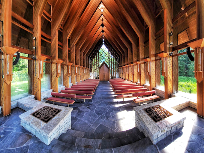 The Marjorie Powell Allen Chapel's soaring wooden beams create a cathedral of light, where nature and spirituality find perfect harmony.