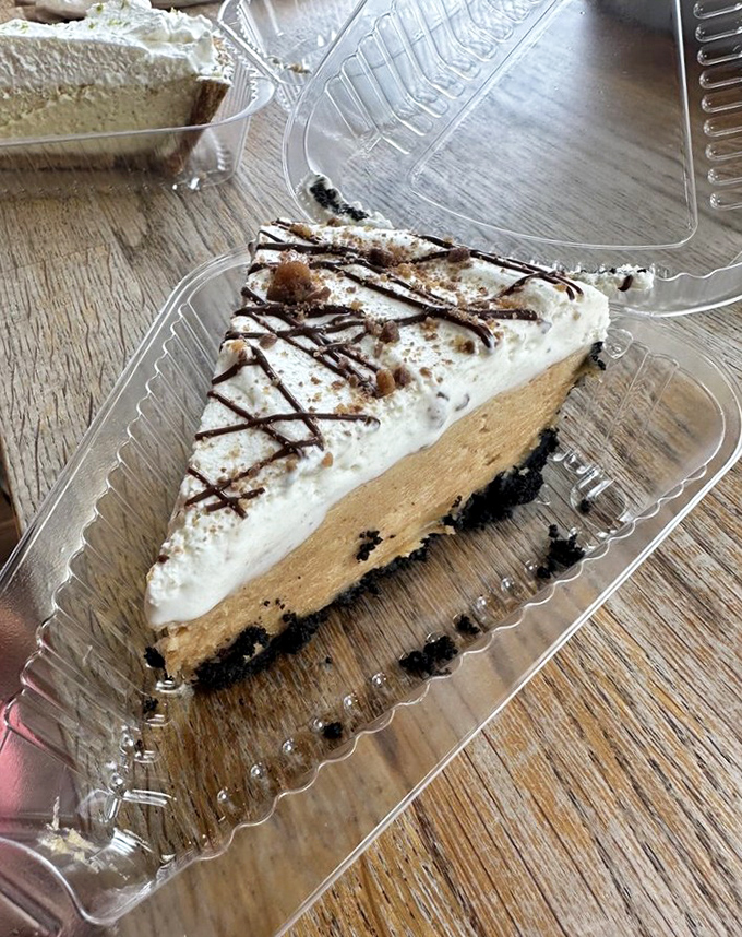 That perfect slice of vegetable quiche – where eggs, cheese, and vegetables come together in a marriage more stable than most Hollywood relationships.