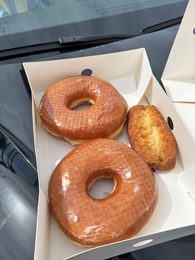 Perfection comes in circular form. These glazed beauties have the ideal glaze-to-dough ratio that scientists should really be studying.