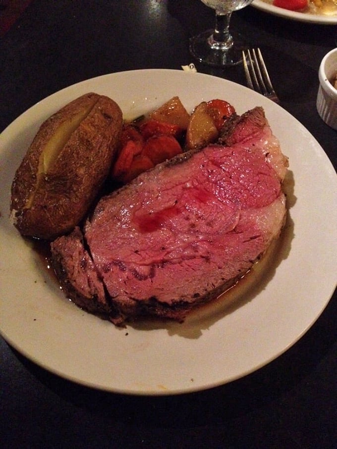 That prime rib isn't just dinner&mdash;it's an event. Notice how the juices create a natural moat around that glorious meat castle.