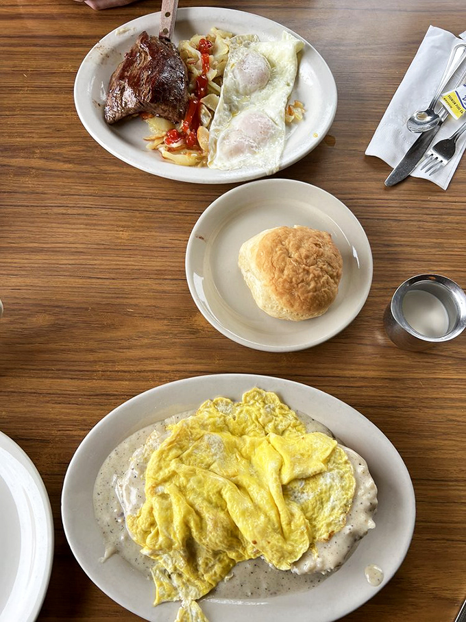 Steak and eggs: the breakfast equivalent of a power suit. Those perfectly cooked eggs alongside that juicy steak would make even Ron Swanson emotional.