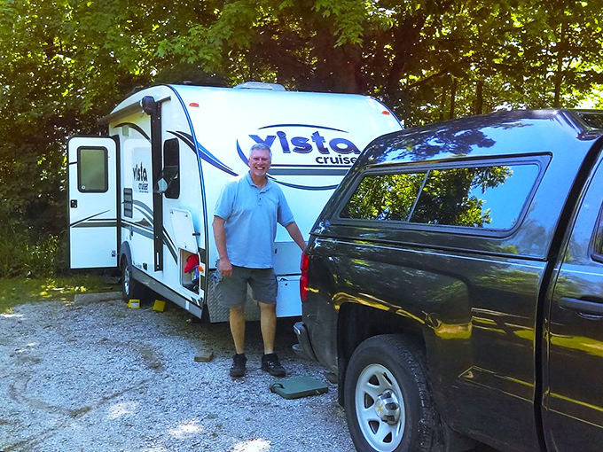 The campground welcomes travelers of all stripes, from tent purists to those who prefer their wilderness with air conditioning.