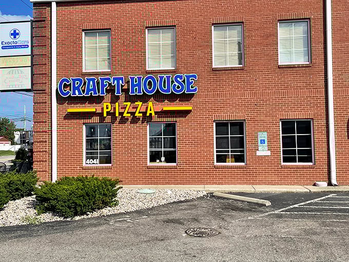 Craft House Pizza: Hiding in plain sight like Clark Kent. This unassuming brick exterior conceals pizza superhero powers within.