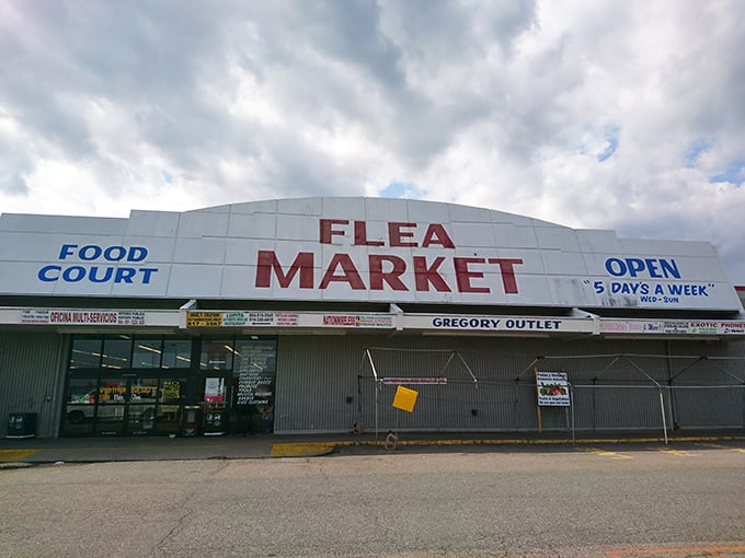 Jefferson Davis Flea Market's no-frills exterior houses a world of wonders &ndash; like finding a five-star meal in a diner.