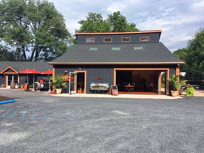 Outdoor dining with a side of architecture &ndash; Federal Galley's space is as thoughtfully designed as its menu.