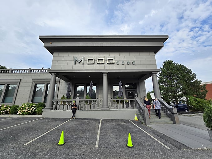 Those imposing columns aren't just for show &ndash; they're guarding some of the most butter-basted beef brilliance in Burlington.