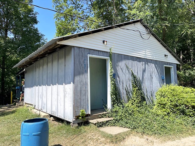 From dripping wet to presentable in minutes flat. These rustic changing rooms offer the perfect transformation chambers between your aquatic and terrestrial personas.
