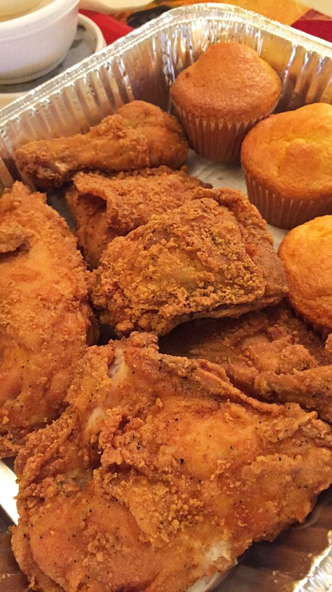 These corn muffins aren't just sides&mdash;they're supporting actors deserving of their own Oscar. Perfect companions to that crispy, juicy chicken.