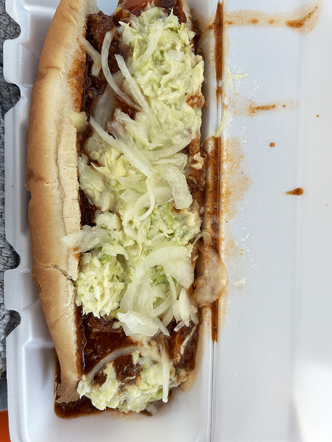 The chili dog deluxe doesn't need gold flakes or truffle oil to be magnificent. Its beauty lies in perfect execution of a timeless recipe.