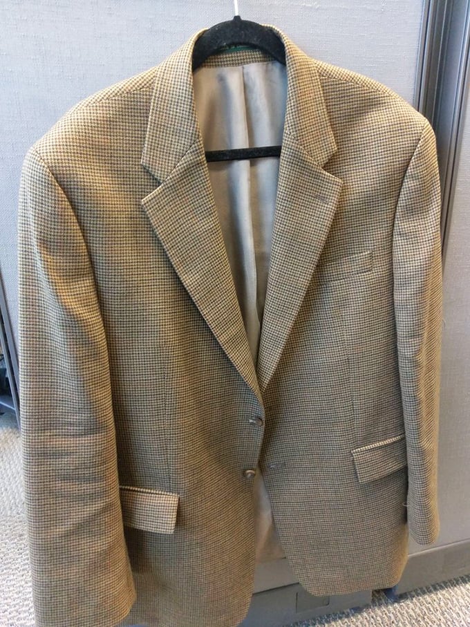 This houndstooth blazer isn't just clothing&mdash;it's a time machine to an era when people dressed for airplane flights and martini lunches.