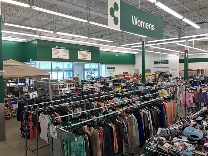 The women's section offers fashion freedom at fraction prices. Designer labels mingle with everyday brands in democratic harmony.