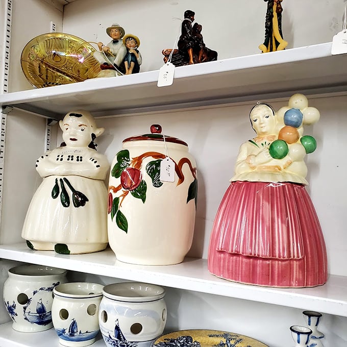 These vintage cookie jars aren't just kitchen containers&mdash;they're ceramic time capsules of American pop culture, complete with slightly unsettling faces.