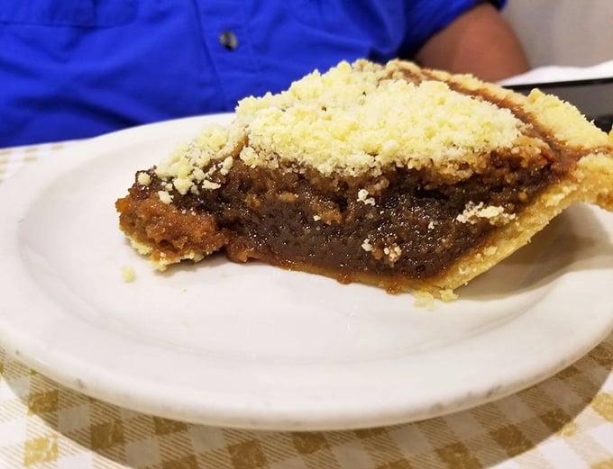Shoofly pie with its crumbly top and molasses-rich filling&mdash;a Pennsylvania Dutch classic that found a happy snowbird home in Florida.