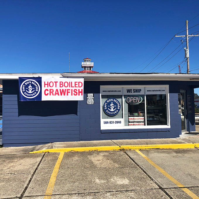 Captain Sid's proves great things come in small packages—like perfectly boiled crawfish in this little blue gem.