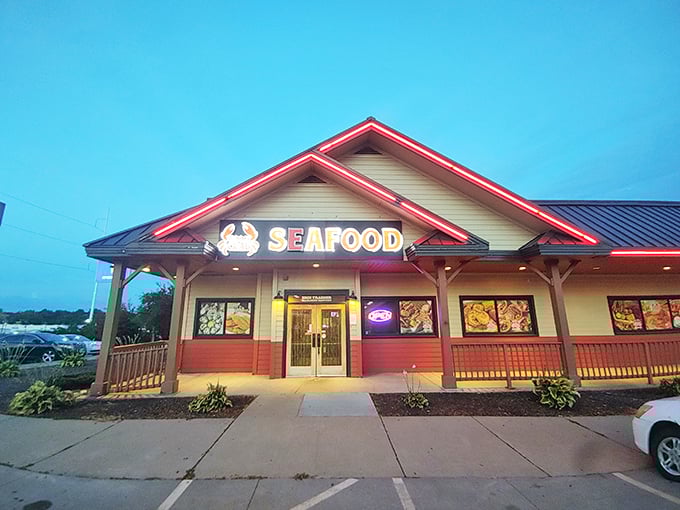 The neon "FRESH FISH" sign isn't lying &ndash; what's inside is swimming with flavor.