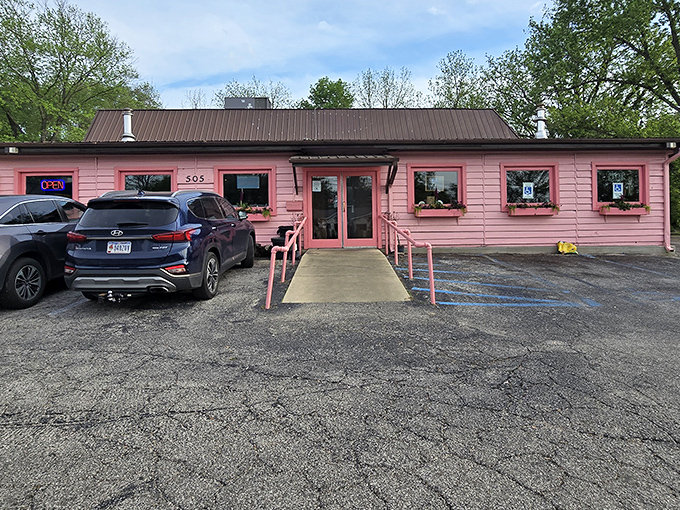 That pink building might as well have a sign saying "Your diet ends here"&mdash;some sacrifices are worth making.