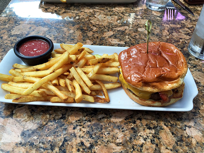 This burger doesn't just have cheese and bacon &ndash; it has presence. Like a Hollywood star making an entrance, it demands your full attention.