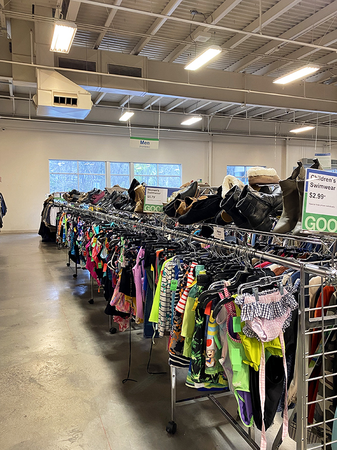 Clothing racks organized with military precision, where yesterday's fashion finds tomorrow's appreciative owner. Style recycled, wallets rejoiced!