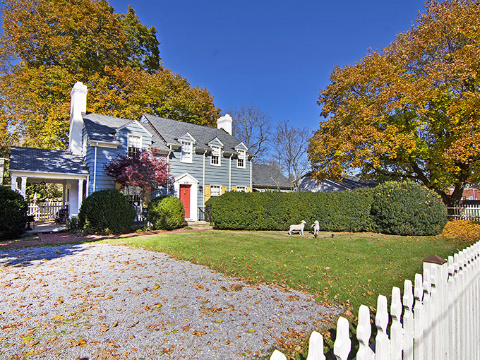 Nature's mirror reflects the Greenbrier Valley's autumn splendor&mdash;a scene so tranquil it should come with a warning: "May induce immediate relaxation."