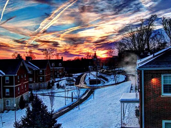Winter sunsets in Granville perform a magic trick&mdash;turning ordinary rooftops into silhouettes worthy of framing.