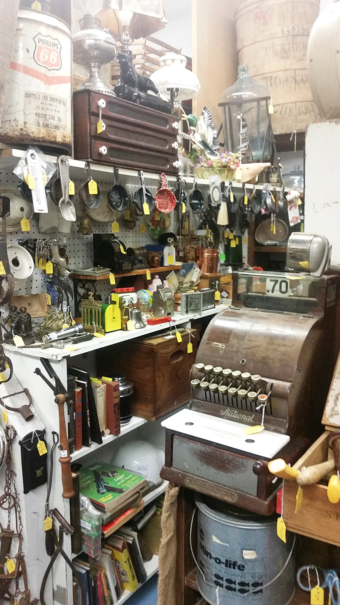 The classic Stroh's beer sign illuminates a booth filled with treasures that would make your grandparents say, "We should've never thrown that out!"