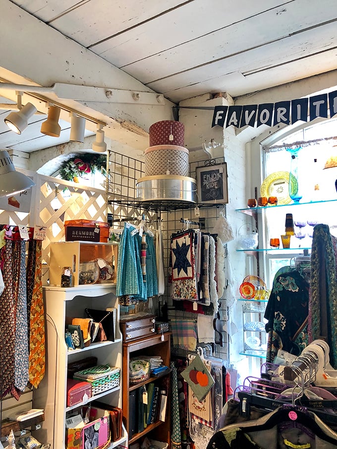 This cozy nook of vintage clothing and home goods feels like stepping into your stylish grandmother's secret closet&mdash;if she collected everything fabulous.