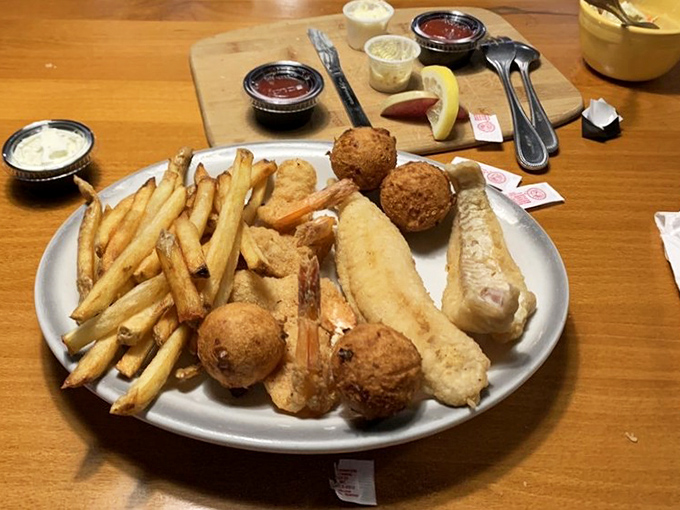 Not just a steakhouse one-trick pony&mdash;Taylor's seafood platter proves they know their way around the ocean too.