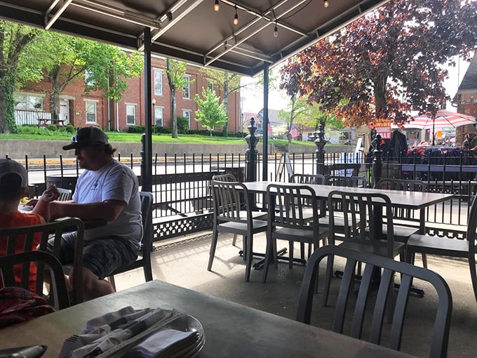 The outdoor patio at Big Woods offers front-row seats to Nashville's charming streetscape. People-watching and pizza-eating &ndash; name a more perfect combination.