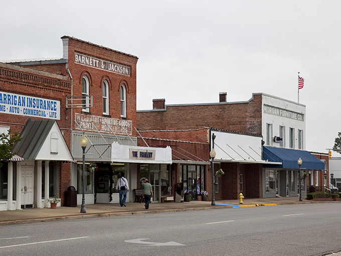 Monroeville's storefronts stand like a lineup of Southern architectural all-stars. Harper Lee would approve.