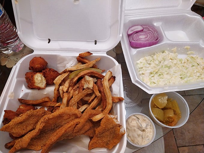 The to-go container that turns your car into the best restaurant in town. Just add napkins. Lots of napkins.