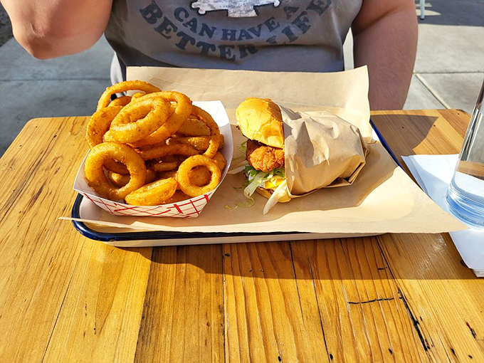 The classic American duo&mdash;crispy onion rings and a juicy burger. Name a more iconic partnership&hellip; I'll wait.