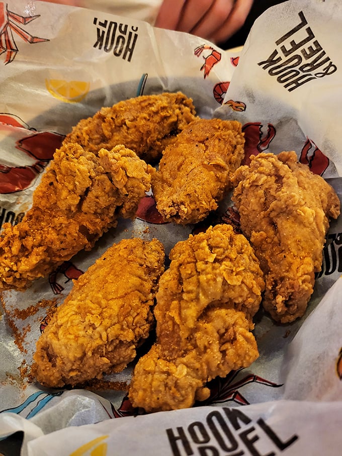 Sometimes even seafood lovers need a breather. This chicken basket delivers crunch that echoes all the way to Kentucky.