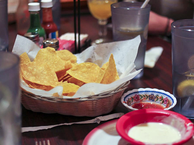 The basket of chips arrives like the opening act of a great concert&mdash;simple, satisfying, and setting the stage for the headliners to come.