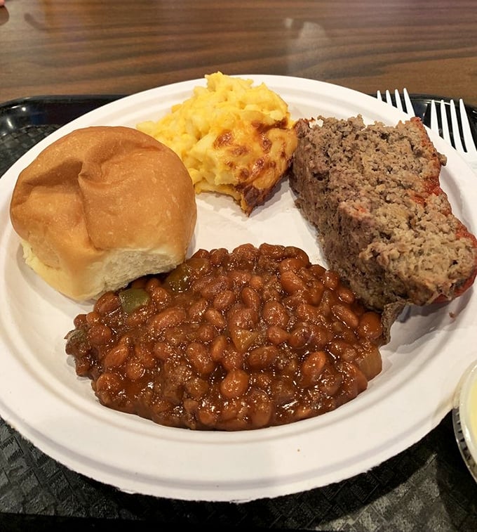 Meatloaf that doesn't apologize for being comfort food, with baked beans that clearly simmered their way to flavor town.